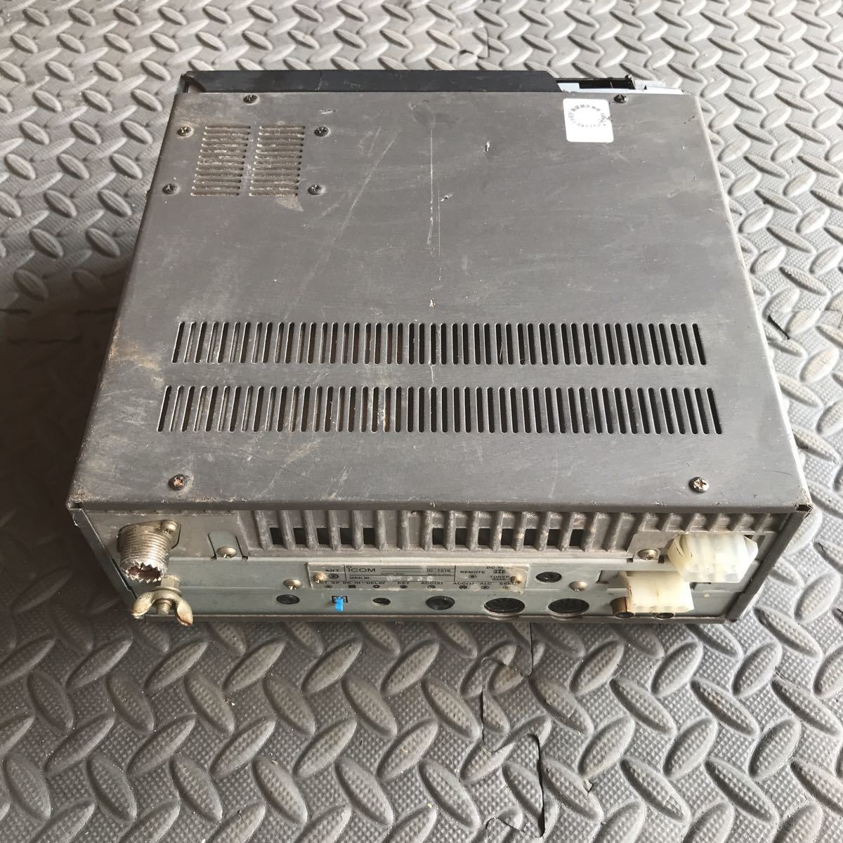 ICOM アイコム 無線機 IC-721S ジャンク品(固定)｜売買されたオークション情報、yahooの商品情報をアーカイブ公開 ...