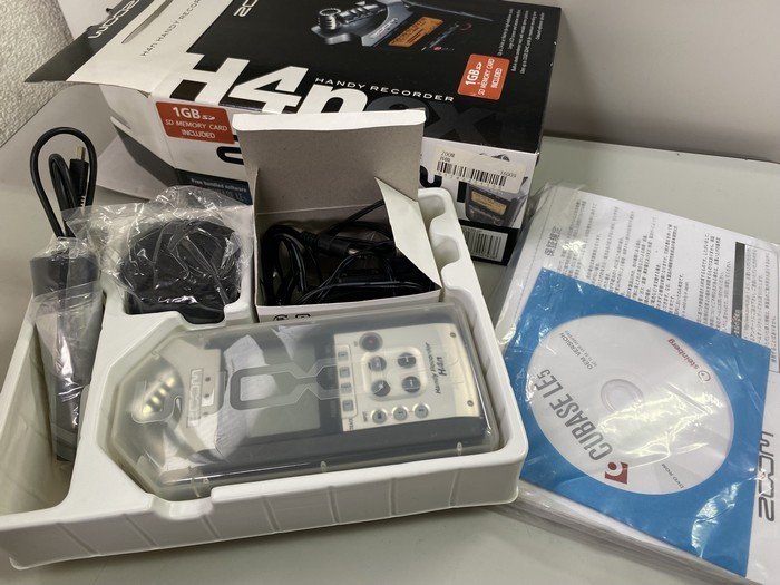 #極 ZOOM ズーム H4n ハンディレコーダー リニアPCMレコーダー 音響 編集器材 ボイスレコーダー 付属品 元箱付 M09181 ...