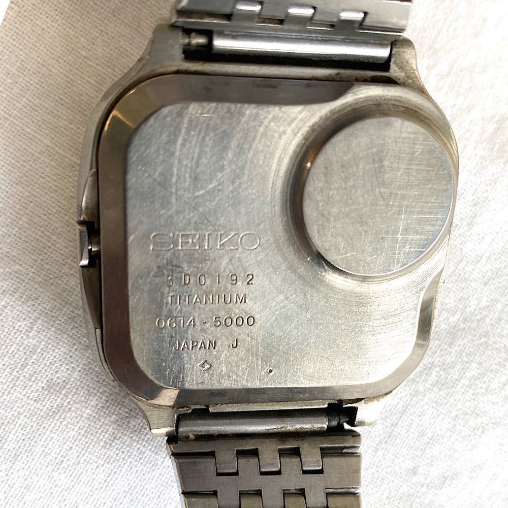 SEIKO QUARTZ セイコー クオーツ 初期型 デジタル チタン TITANIUM 0614-5000 ブルー盤 純正ベルト 腕時計 品 ...