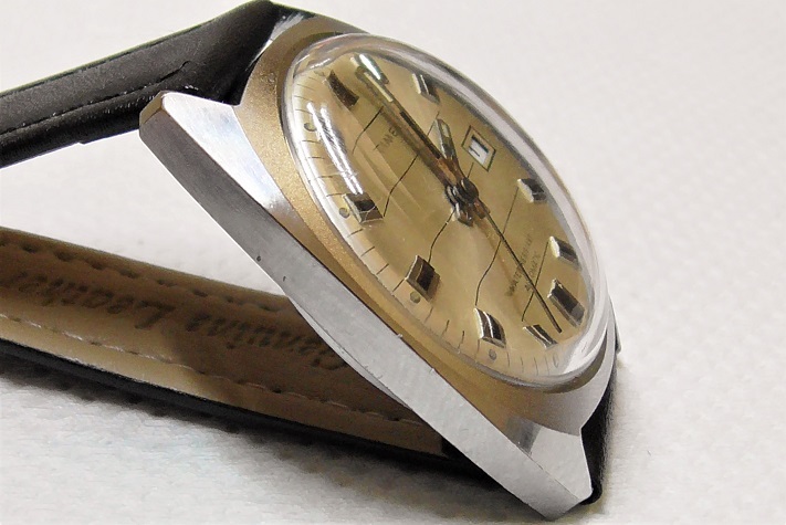 TIMEX AUTOMATIC タイメックス 自動巻き(タイメックス)｜売買されたオークション情報、yahooの商品情報をアーカイブ公開 - オークファン（aucfan.com）