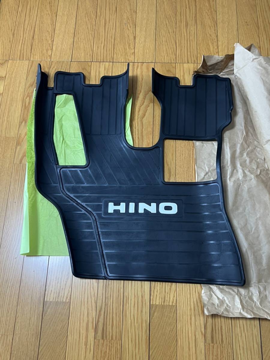 全国 純正 日野 レンジャー HINO RANGER フロアマット ラバーマット 運転席のみ 純正品番 S0846-E0008(フロアマット)｜売買されたオークション情報、yahooの商品情報 ...