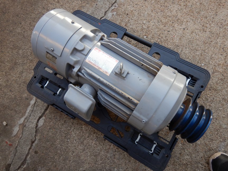 税込 保証付三菱電機ブレーキ付モーター2 2kw 4P SF-JRB ブレーキNB-2 2C 三相200V2 2kw3馬力(その他)｜売買され ...