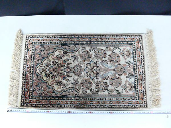 現状品 1293 シルク絨毯 880X570mm カーペット 段通 YUKSEL CARPETS トルコ絨毯(カーペット一般)｜売買された ...