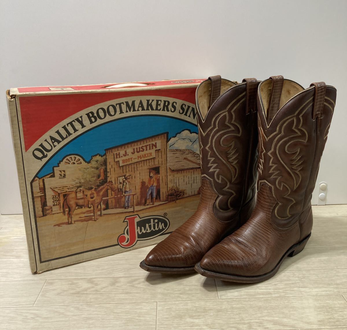 002 JUSTIN ウエスタンブーツ レザーブーツ サイズ 8EE(26.0cm)｜売買されたオークション情報、yahooの商品情報を ...
