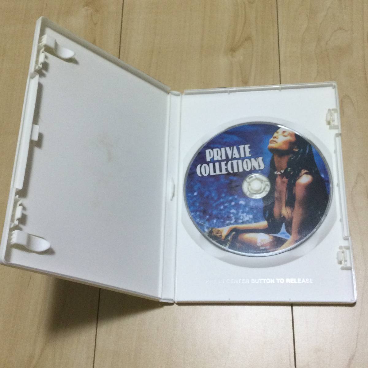 草迷宮 無修正版 寺山修司 / 天井桟敷 Private Collections(その他)｜売買されたオークション情報、yahooの商品情報をアーカイブ公開 - オークファン（aucfan.com）