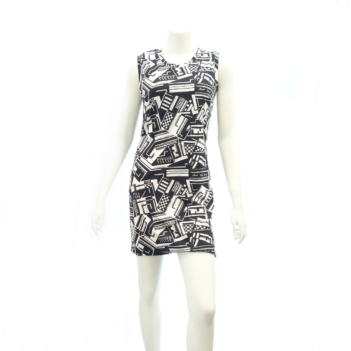 フェンディ ワンピース 総柄 レディース ブラック 44 FENDI AFB6(ワンピース（ミニ）)｜売買されたオークション情報、yahooの ...