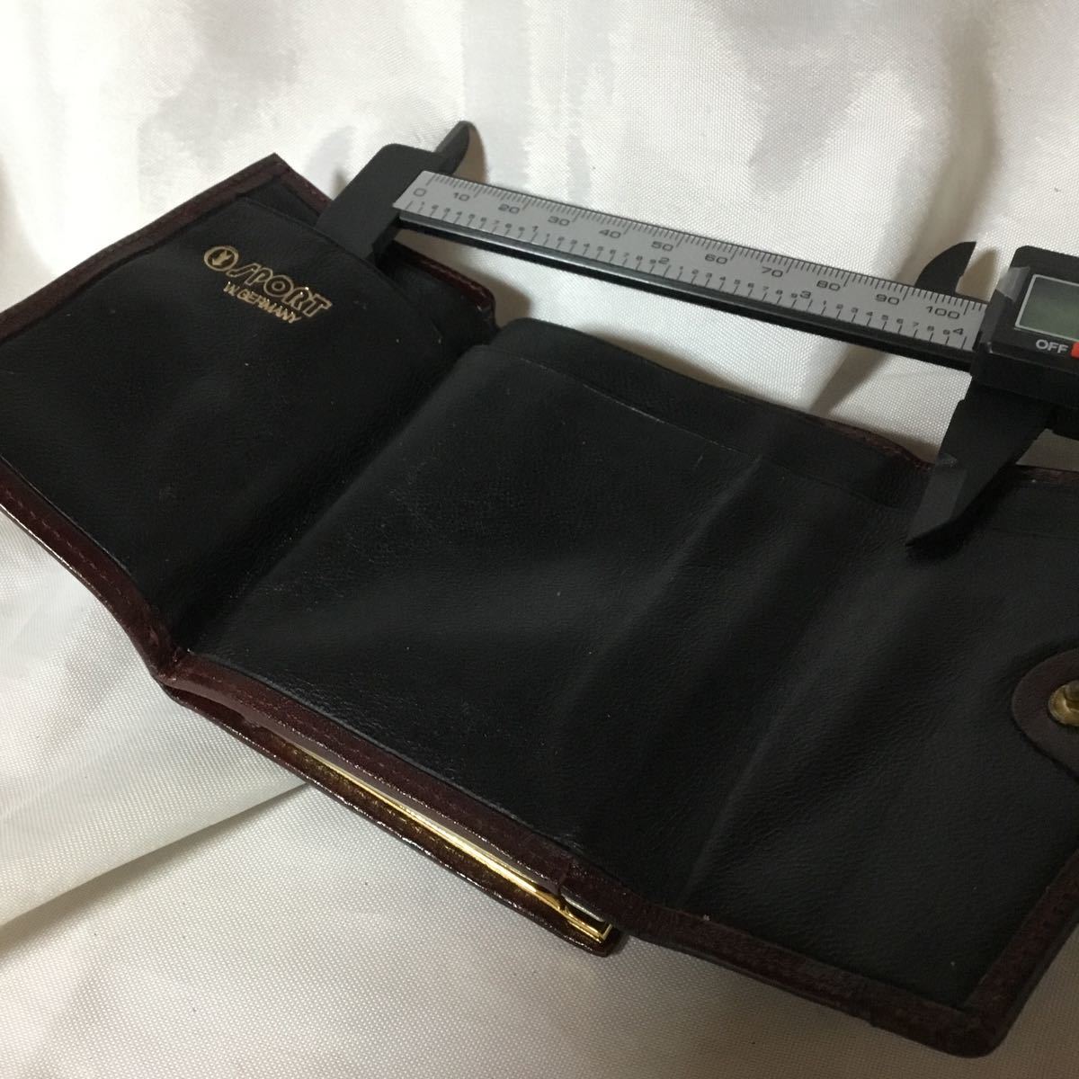 J13 送料185円可 GOLD PFEIL SPORT ゴールドファイルスポーツ がま口 付き 三つ折り 財布 小銭入れ エンジ 西ドイツ ...