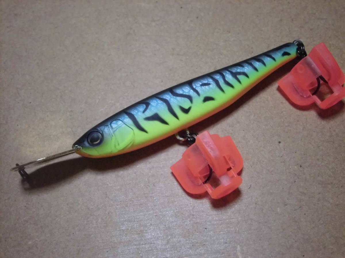 ジャッカル ライザーベイト 007R JACKALL RISER BAIT 007 R RISERマットタイガー(ミノー)｜売買されたオークション情報、yahooの商品情報をアーカイブ公開 ...