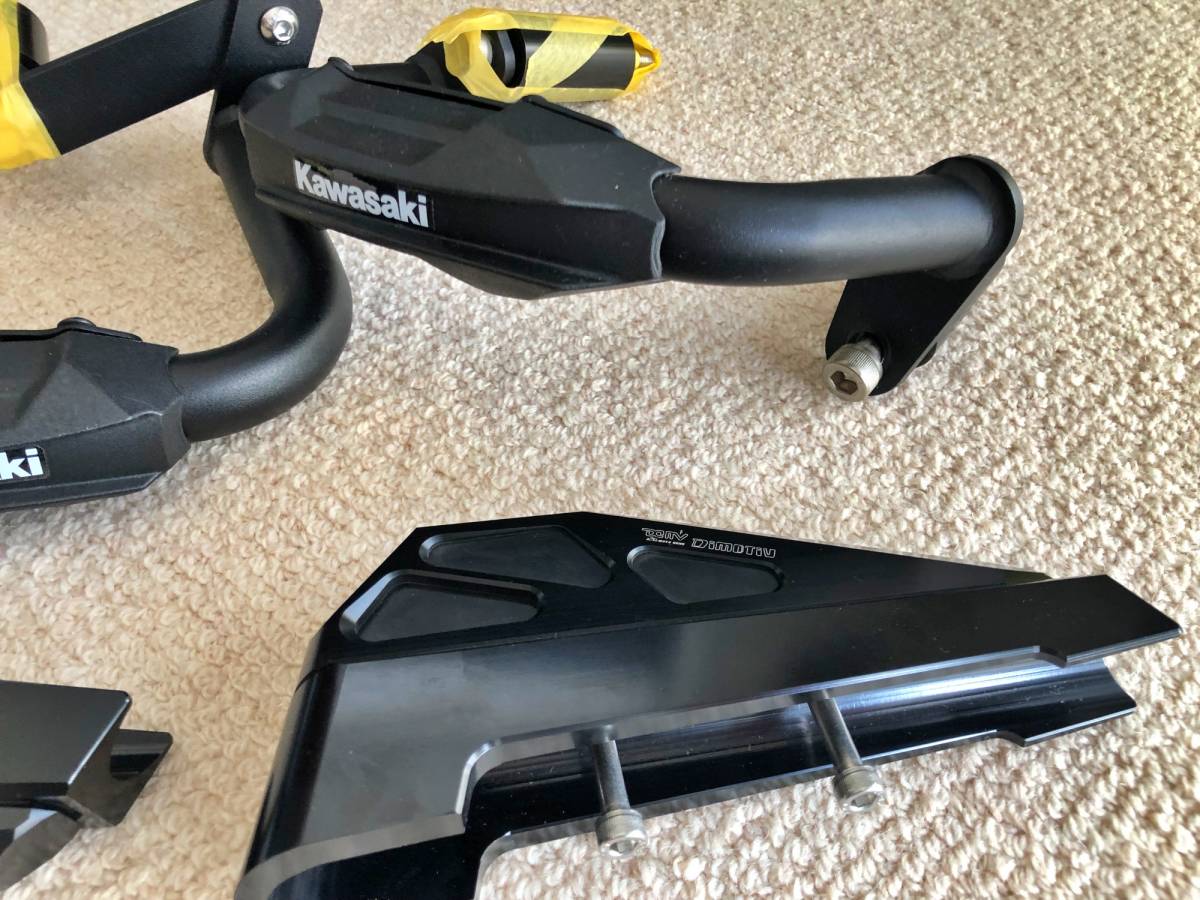 Kawasaki ZH2 Z H2用エンジンガード フレームスライダー Dimotiv DI-EGS-KA-18(カワサキ用)｜売買されたオークション情報、yahooの商品情報をアーカイブ公開 ...