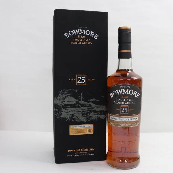 BOWMORE ボウモア 25年 スモールバッチ リリース 43％ 700ml R23E080009(アイラ)｜売買されたオークション情報、yahooの商品情報をアーカイブ公開 ...