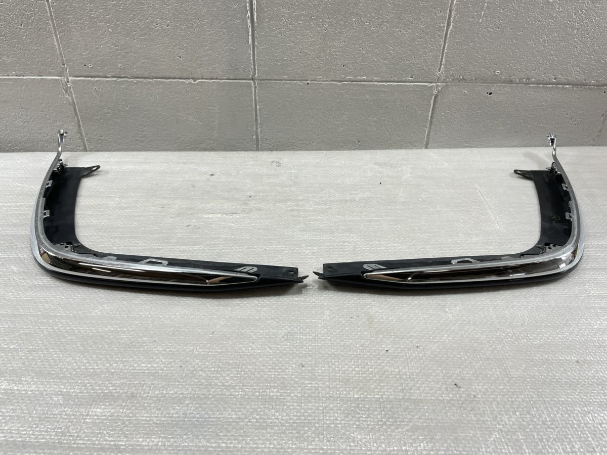 R50803 オデッセイ RC1 RC2 純正 リア バンパー モール 左右 紺紫系 シルバーメッキ 71517-T6A-901ZC ...