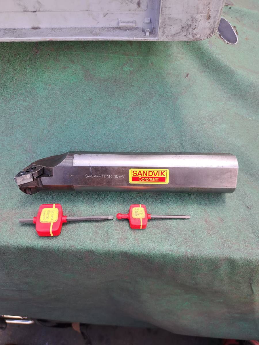 サンドビック/SANDVIK 内径用ホルダー 取り外し工具付き S40V-PTFNR16-W(旋盤バイト)｜売買されたオークション情報 ...