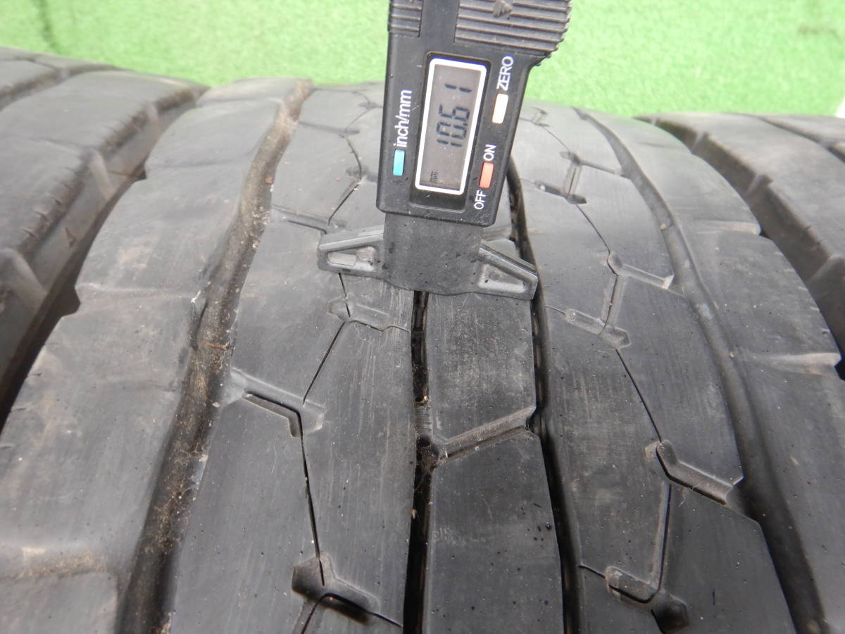 DUNLOP ENASAVE SP688 245/70R19.5 136/134J 残り溝:4本10.4mm/2本9mm/2本8.5mm以上 ...