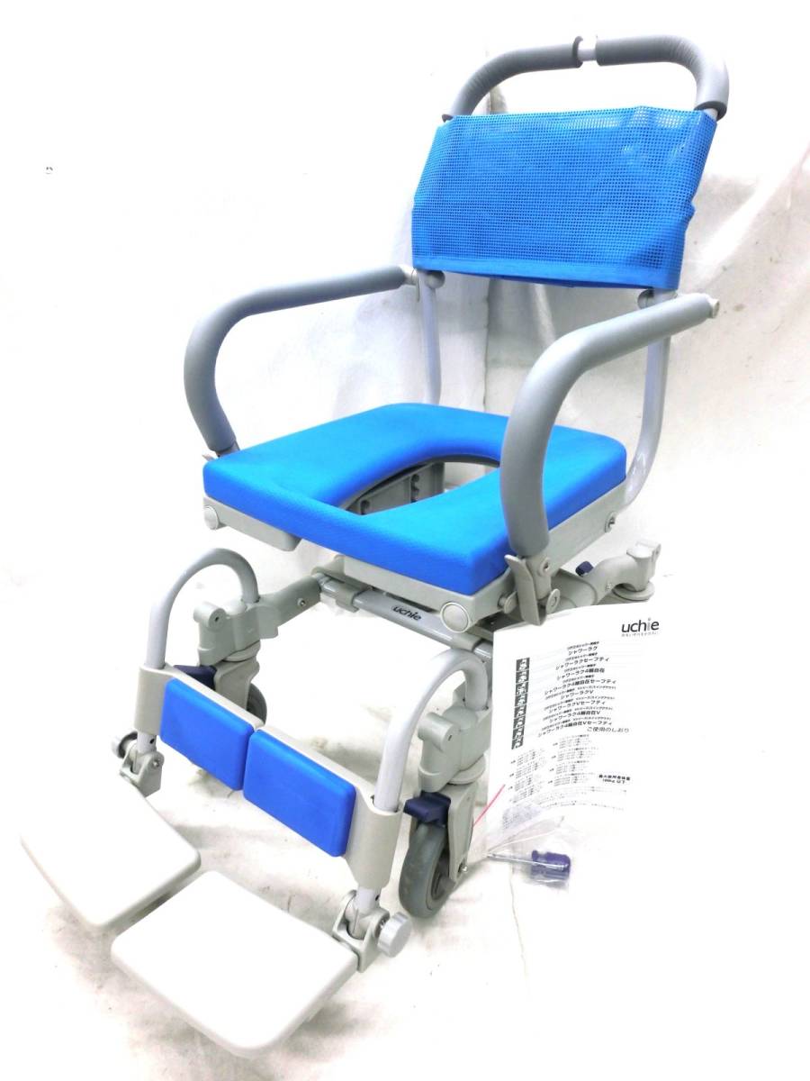 1円スタート 介護用品 入浴用車いす uchie ウチエ シャワーラク 4輪自在 シャワーチェア 車椅子 入浴補助 引取りのみ限定 8 ...