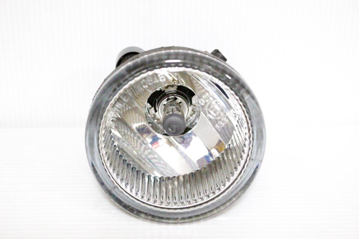 ダイハツ 純正 フォグ ランプ/ライト STANLEY W0845 / 81210-B2420 タント 後期 L375S ハイゼット ...