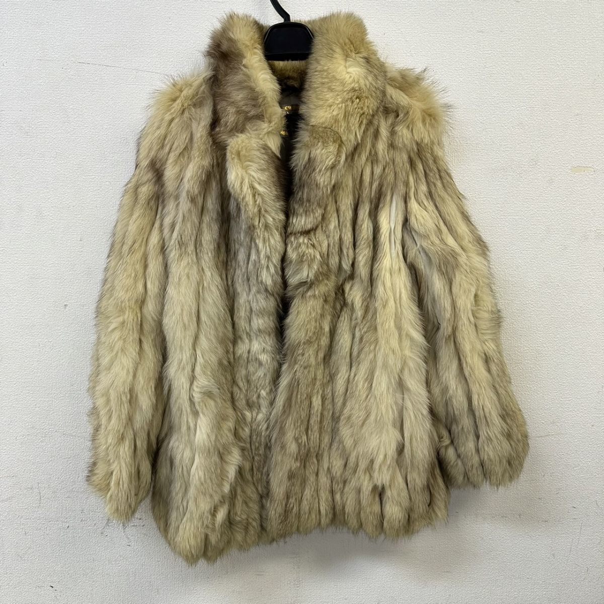 S639-I39-2559 SAGA FOX サガフォックス 毛皮コート ファーコート レディース ブラウン系 身丈 約 65cm 肩幅 約 43cm 袖丈 約 51cm(フォックス)｜売買さ ...