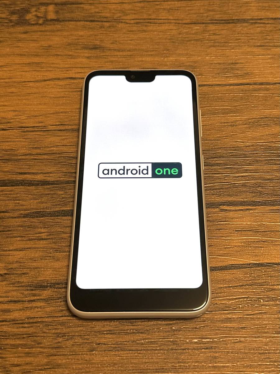 Android One S6 京セラ アンドロイド スマートフォン ホワイト(Android)｜売買されたオークション情報、yahooの商品情報をアーカイブ公開 - オークファン（aucfan ...