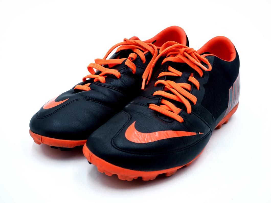 NIKE ナイキ 580446-088 Bomba Pro ボンバプロ2 フットサル シューズ size25.5/黒xオレンジ dkb3 メンズ(25.5cm)｜売買されたオークション情報 ...