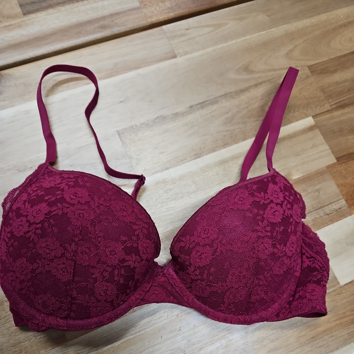 Iris & Lilly プッシュアップブラジャー C75(75)｜売買されたオークション情報、yahooの商品情報をアーカイブ公開 ...