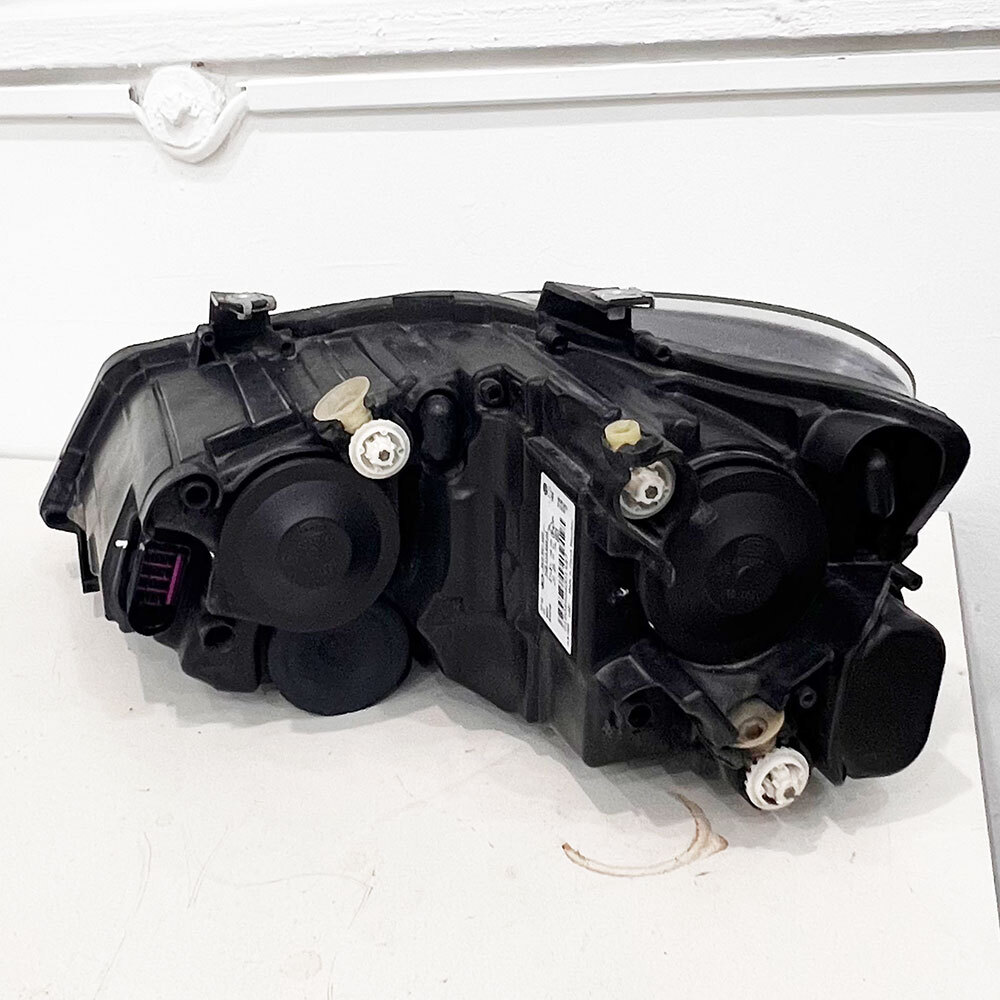 フォルクスワーゲン VW POLO ポロ 右ヘッドライト ハロゲン 6C2 941 006 6C2-941-006 1LB-012-034 ...