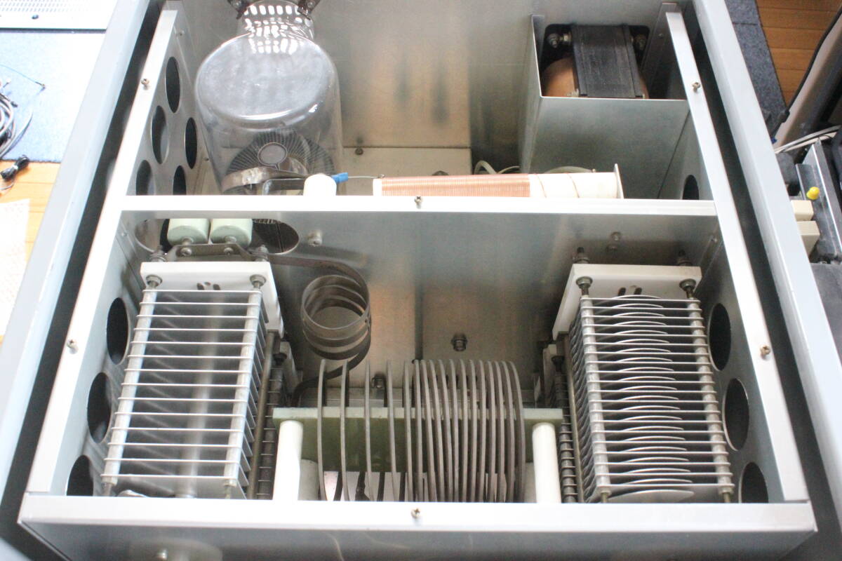 HFリニアアンプ 工人舎 KL-11 3CX1500(アクセサリ)｜売買されたオークション情報、yahooの商品情報をアーカイブ公開 ...