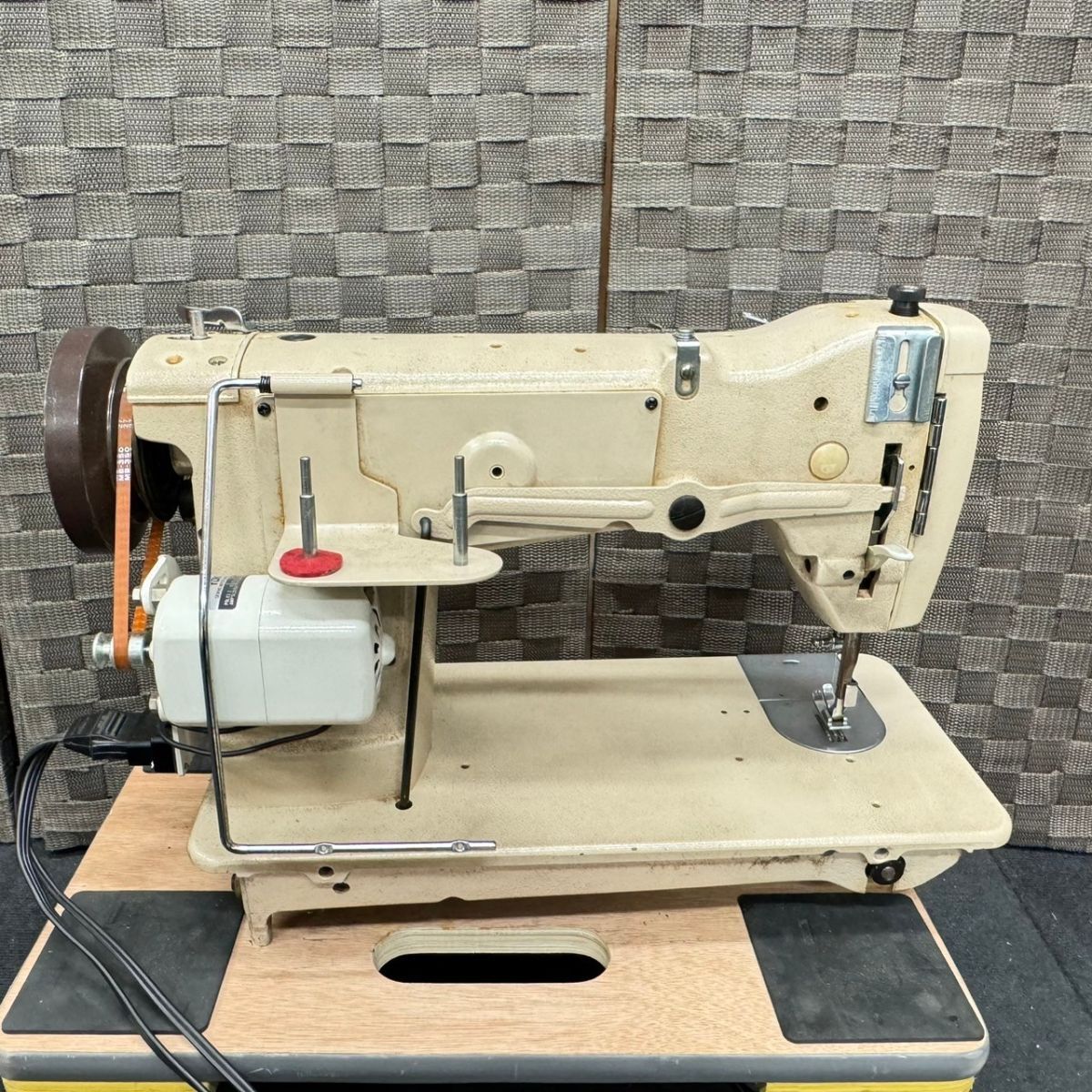 C836-D1-817 BROTHER ブラザー TZ1-B652 職業用ジグザグミシン ミシン ハンドクラフト 手工芸 フットコントローラー ...