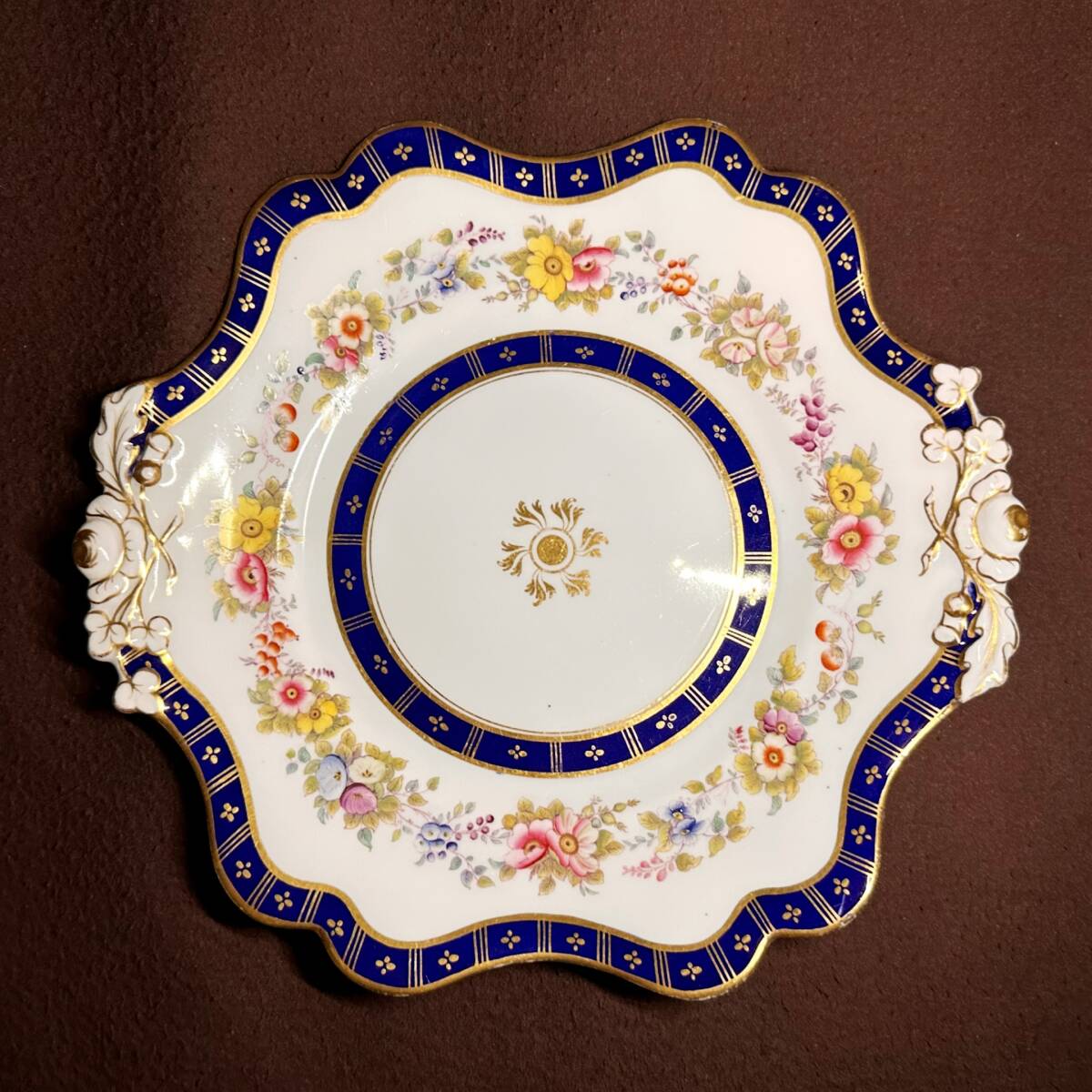 美麗 リッジウェイ デザート プレート パリボーダー ダークブルー金彩 多種の花絵 1835年頃 イギリス(ミントン)｜売買されたオークション情報、yahooの商品情報をアーカイブ公開 ...