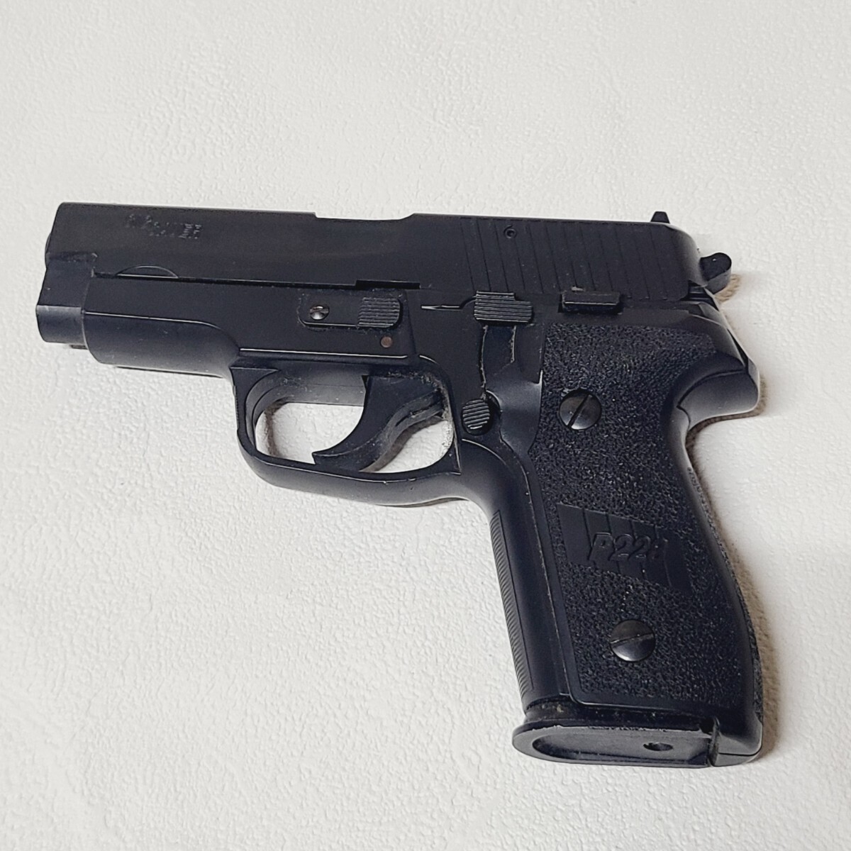 0626 ガスガン SIG SAUER P228 シグザウエル ASGK(ガスガン)｜売買されたオークション情報、yahooの商品情報を ...