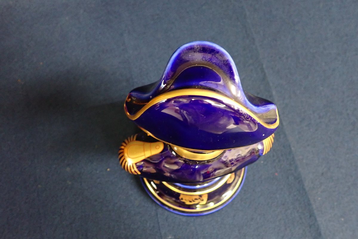 090569 COGNAC TANNEUR NAPOLEON XO 陶器ボトル 総重量約1269g(その他)｜売買されたオークション情報 ...