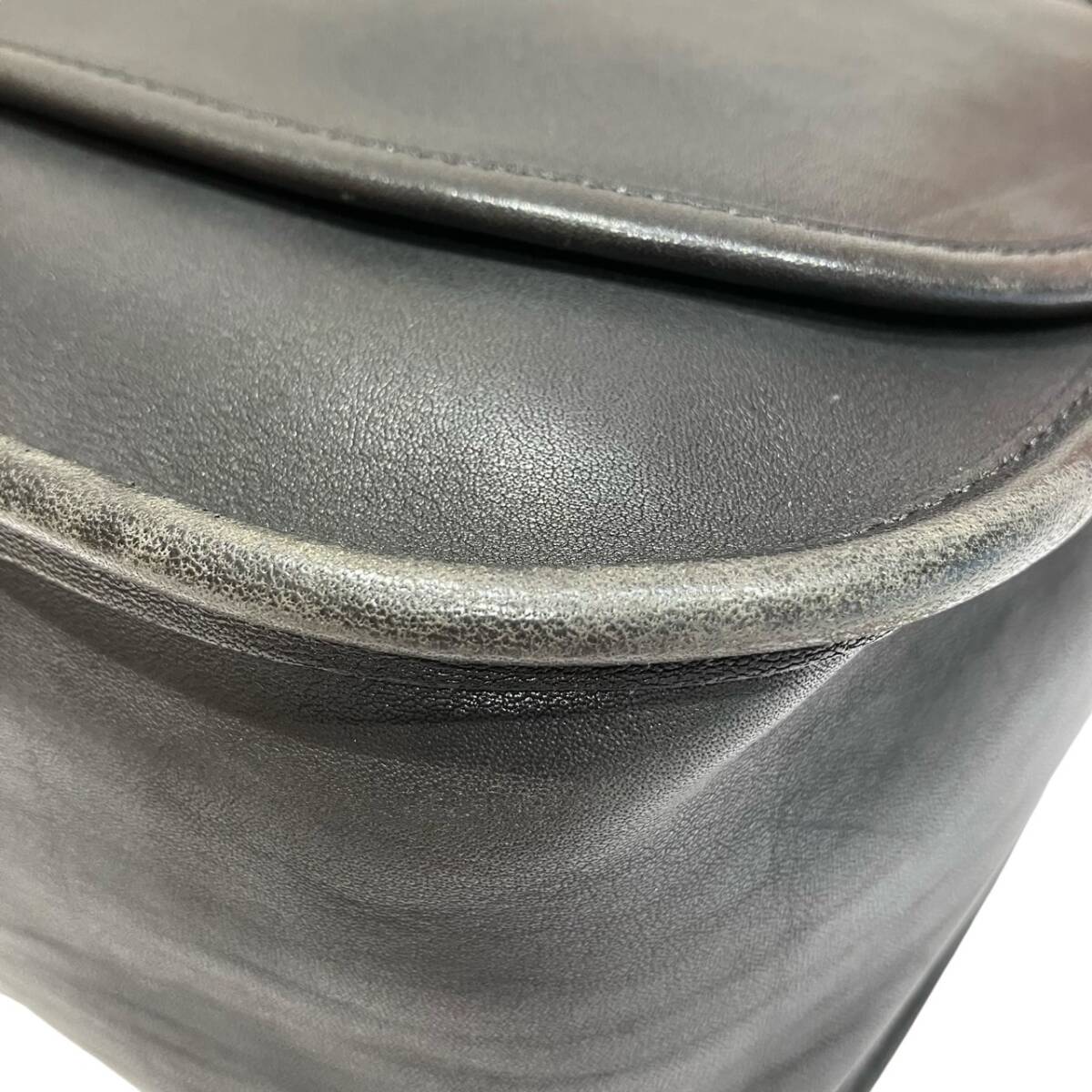 COACH コーチ オールドコーチ 357 9342 ショルダーバッグ レザー ブラック(その他)｜売買されたオークション情報、yahooの商品情報をアーカイブ公開 - オークファン ...