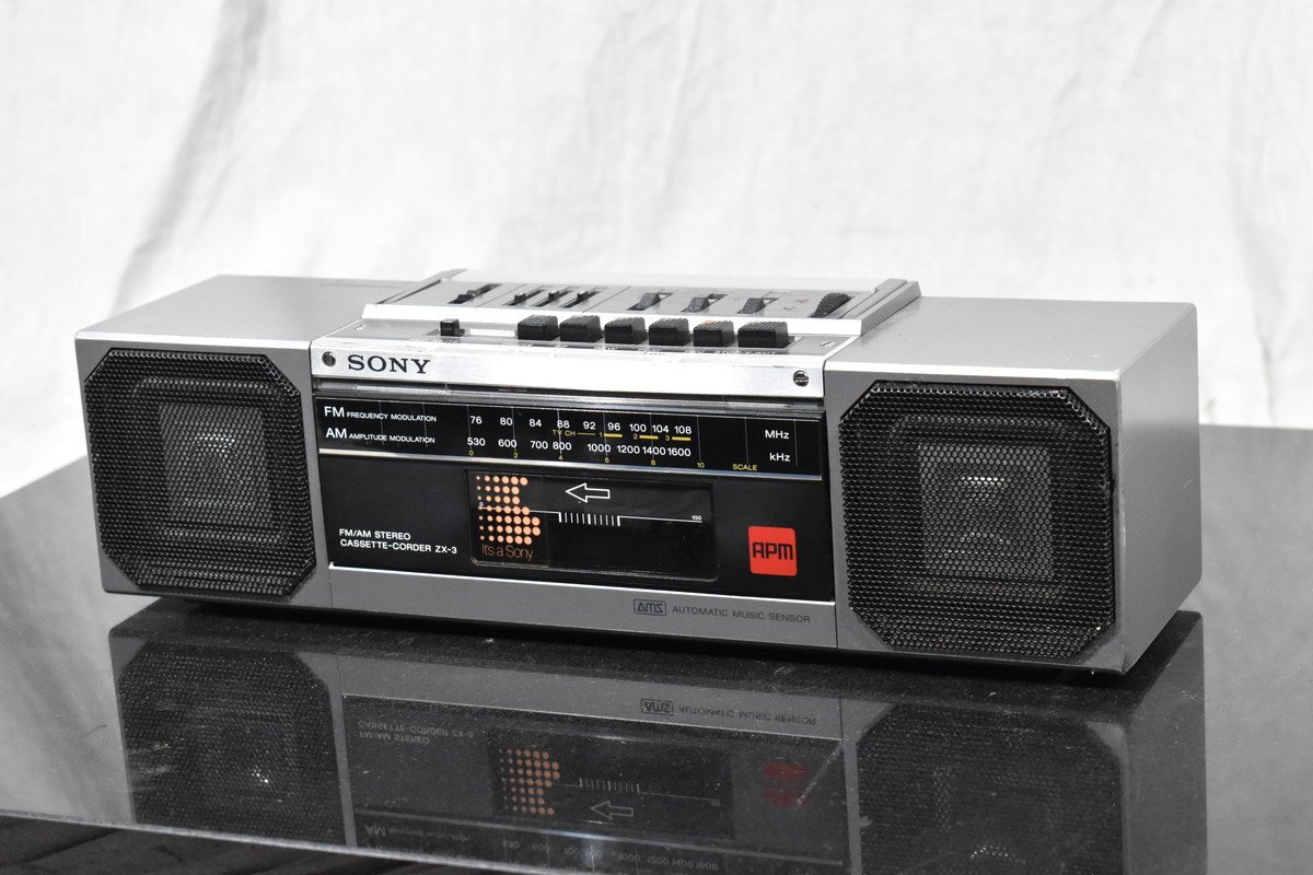 ZX-3 SONYの値段と価格推移は？｜6件の売買データからZX-3 SONYの価値がわかる。販売や買取価格の参考にも。