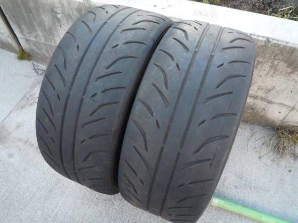 1円 DUNLOP DIREZZA Z2 235 45 17 2本(中古品)｜売買されたオークション情報、yahooの商品情報をアーカイブ公開 ...