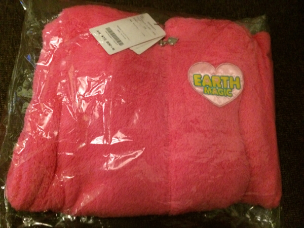 EARTH MAGIC アースマジック ピンクボアパーカー 140cm(ジャケット、上着)｜売買されたオークション情報、yahooの商品情報をアーカイブ公開 - オークファン（aucfan.com）