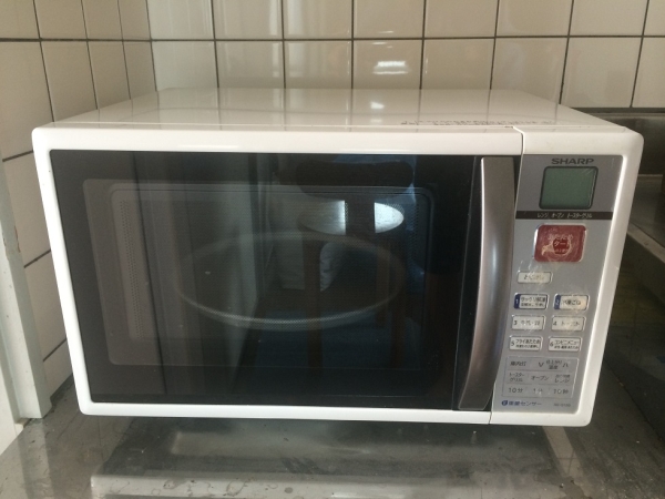 SHARP シャープ 電子レンジ RE-S15B-W(電子レンジ一般)｜売買されたオークション情報、yahooの商品情報をアーカイブ公開 - オークファン（aucfan.com）