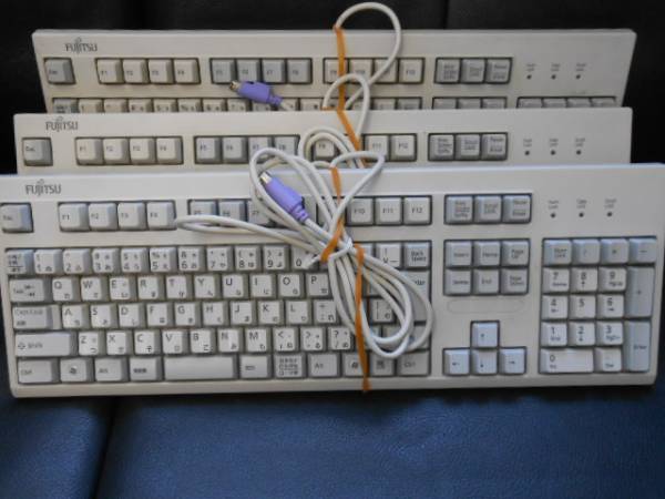 FUJITSU キレイめ PS/2キーボード SK-5400 3個SET(PS/2キーボード)｜売買されたオークション情報、yahooの商品 ...