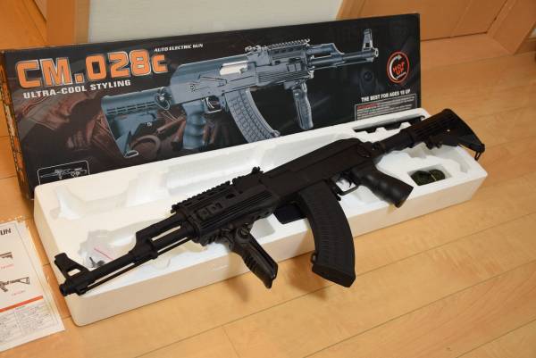 CYMA 電動ガン CM028C AK47タクティカル バッテリー付き(電動ガン)｜売買されたオークション情報、yahooの商品情報を ...