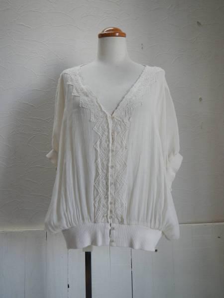 Simplicite シンプリシティエ 繊細レースブラウス アイボリー IENA SPICK&SPAN(トップス)｜売買されたオークション情報、yahooの商品情報をアーカイブ公開 ...