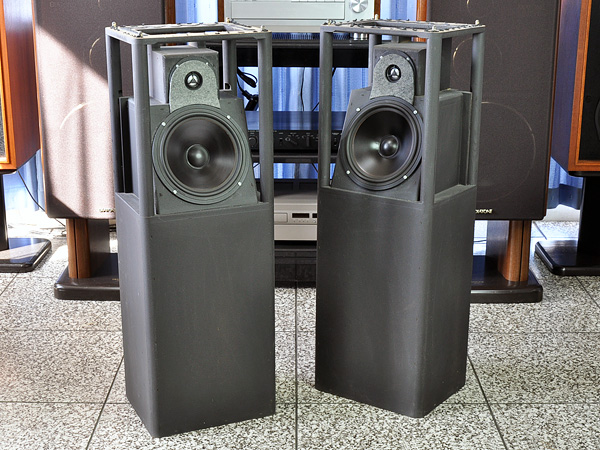 ヴァンダースティーン Vandersteen Model 1 ベルデン チューン システム 1ペア(一般)｜売買されたオークション情報 ...