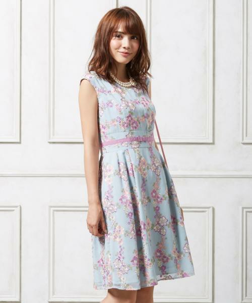 再↓2016トッカ TOCCAフラワー刺繍ワンピースAMARILLISサイズ4(トッカ)｜売買されたオークション情報、yahooの商品情報をアーカイブ公開 - オークファン（aucfan.com）