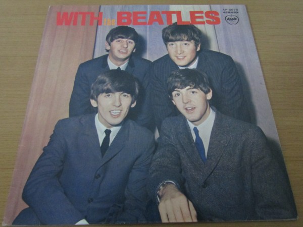 O7-172＜LP/AP-8678/赤盤＞ビートルズ / ステレオ これがビートルズ Vol.2(その他)｜売買されたオークション情報、yahooの商品情報をアーカイブ公開 - オークファン ...