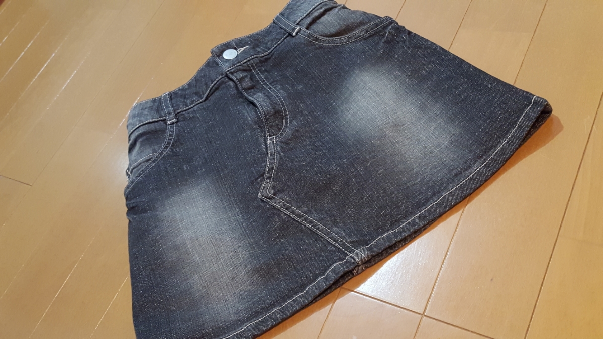 bebe 黒 デニムタイトスカート 140cm(スカート)｜売買されたオークション情報、yahooの商品情報をアーカイブ公開 - オークファン（aucfan.com）
