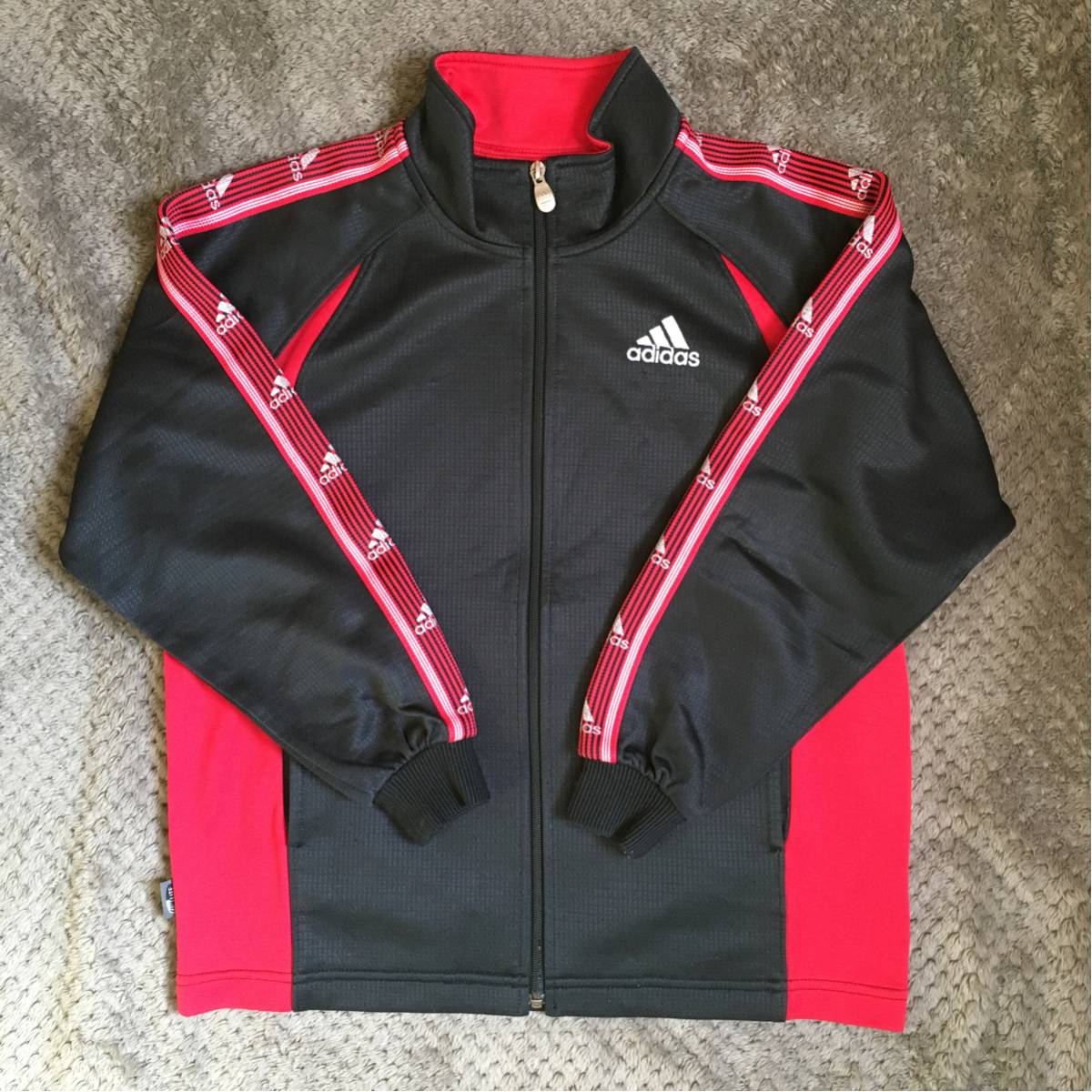 アディダスのジャージ上着130(その他)｜売買されたオークション情報、yahooの商品情報をアーカイブ公開 - オークファン（aucfan.com）