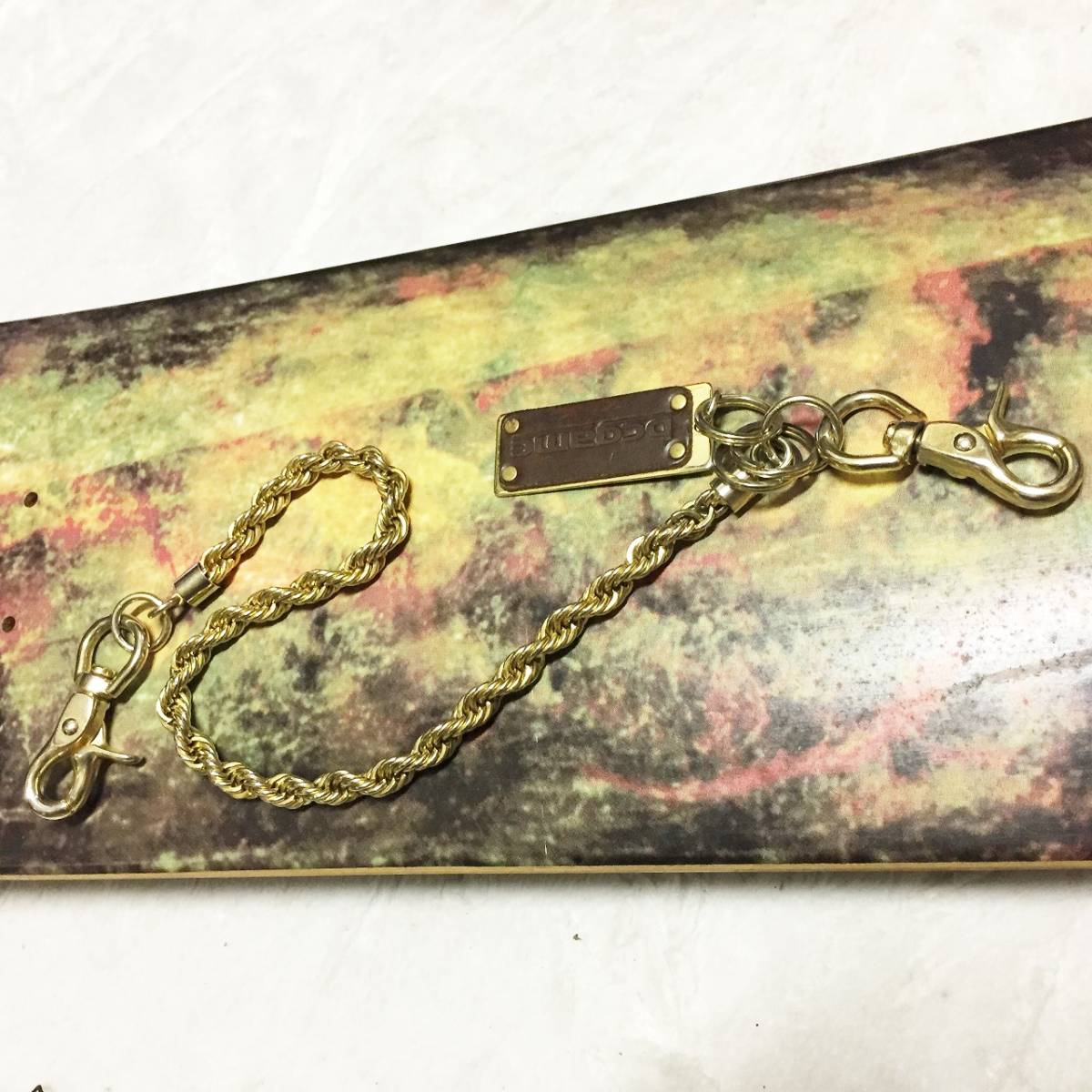 backchannel BCGAME バックチャンネル ウォレットチェーン(ナイトレイド)｜売買されたオークション情報、yahooの商品情報をアーカイブ公開 - オークファン（aucfan.com）