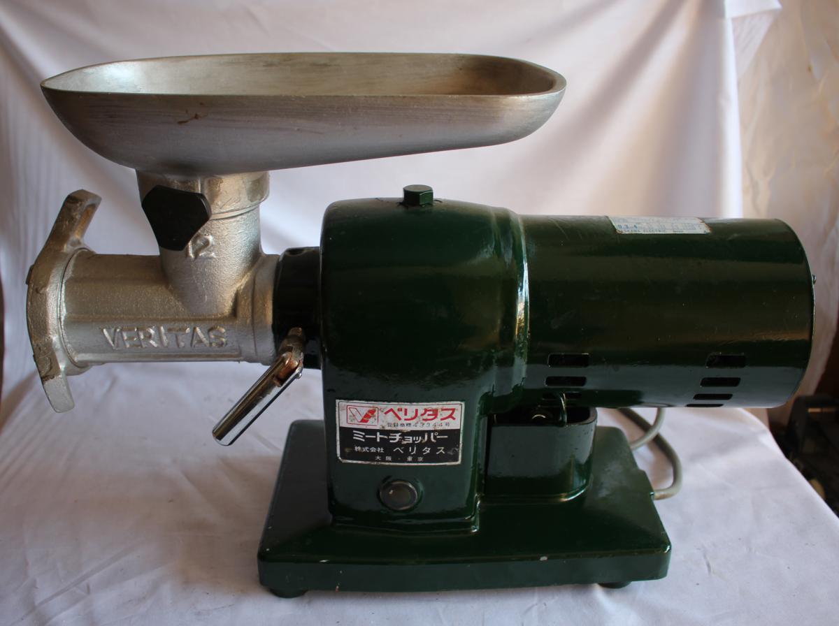 ベリタス 業務用 卓上 電動 ミートチョッパー 100V 50/60Hz BW-7B(厨房機器)｜売買されたオークション情報、yahooの商品 ...