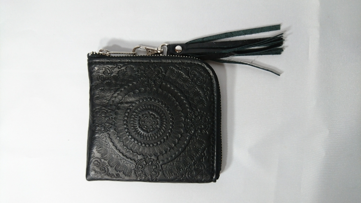 本物 pacca pacca パッカパッカ 財布 レディース 本革 ミニ財布 L字ファスナー ジッパー 黒ブラック(小銭入れ、コインケース ...
