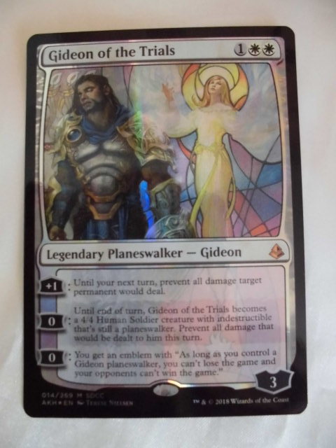 SDCC コミコン 2018 MTG Legendary planeswalker - Gideon Gideon of the Trials マジック ザ ギャザリング ギデオン 白 英語 ...