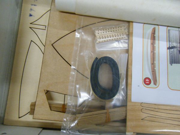 MANTUA MODEL 1/40 ALBATROS FAMOUS AMERICAN CLIPPER レーザーカット木製帆船キット(その他 ...