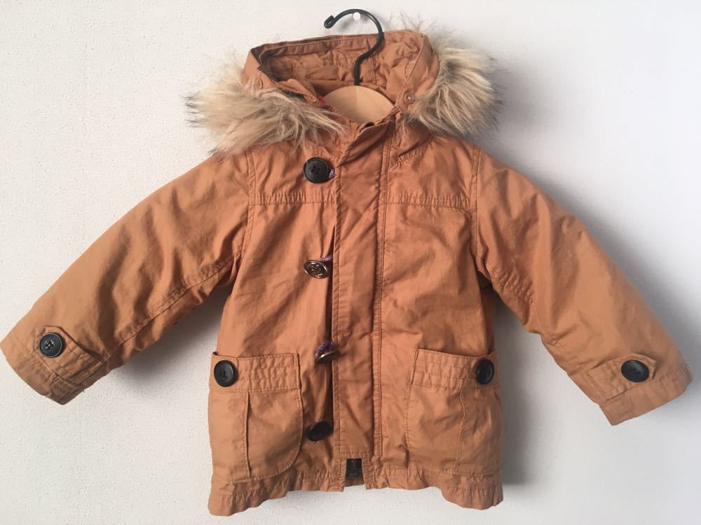 F.O.KIDS アウター 90cm(90（85～94cm）)｜売買されたオークション情報、yahooの商品情報をアーカイブ公開 - オークファン（aucfan.com）