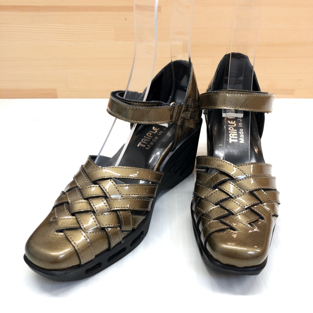 TRIPLE AIR メッシュデザイン アンクルストラップ ウェッジソール サンダル パンプス 22cm EEEE ブロンズ トリプルエア ミセス 婦人(22.0cm以下)｜売買された ...