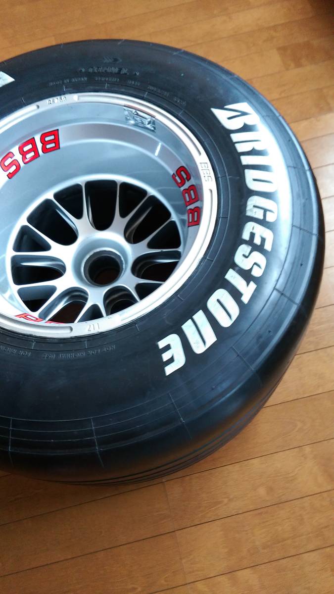 Ferrari F1 F2002 Michael Schumacher Rear tire & BBS magnesium wheel BBS ...